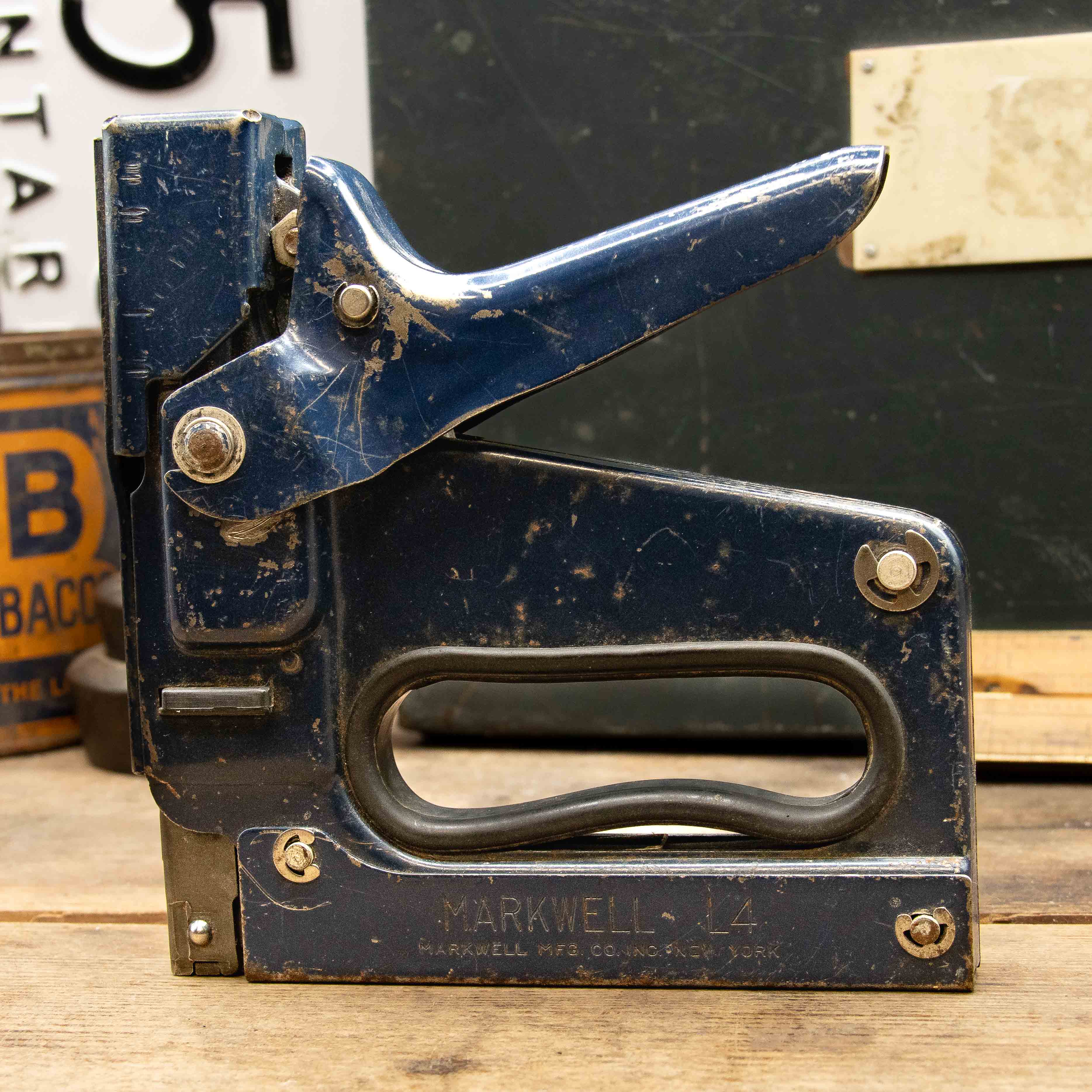 Markwell L4 Staple Gun in Original Box – Everything Old Antiques & Vintage